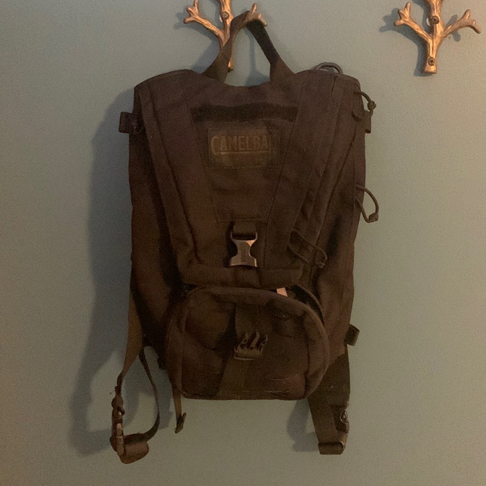 Camelback Ambush Hydration Pack Black With 100 Oz (3l… - Gem